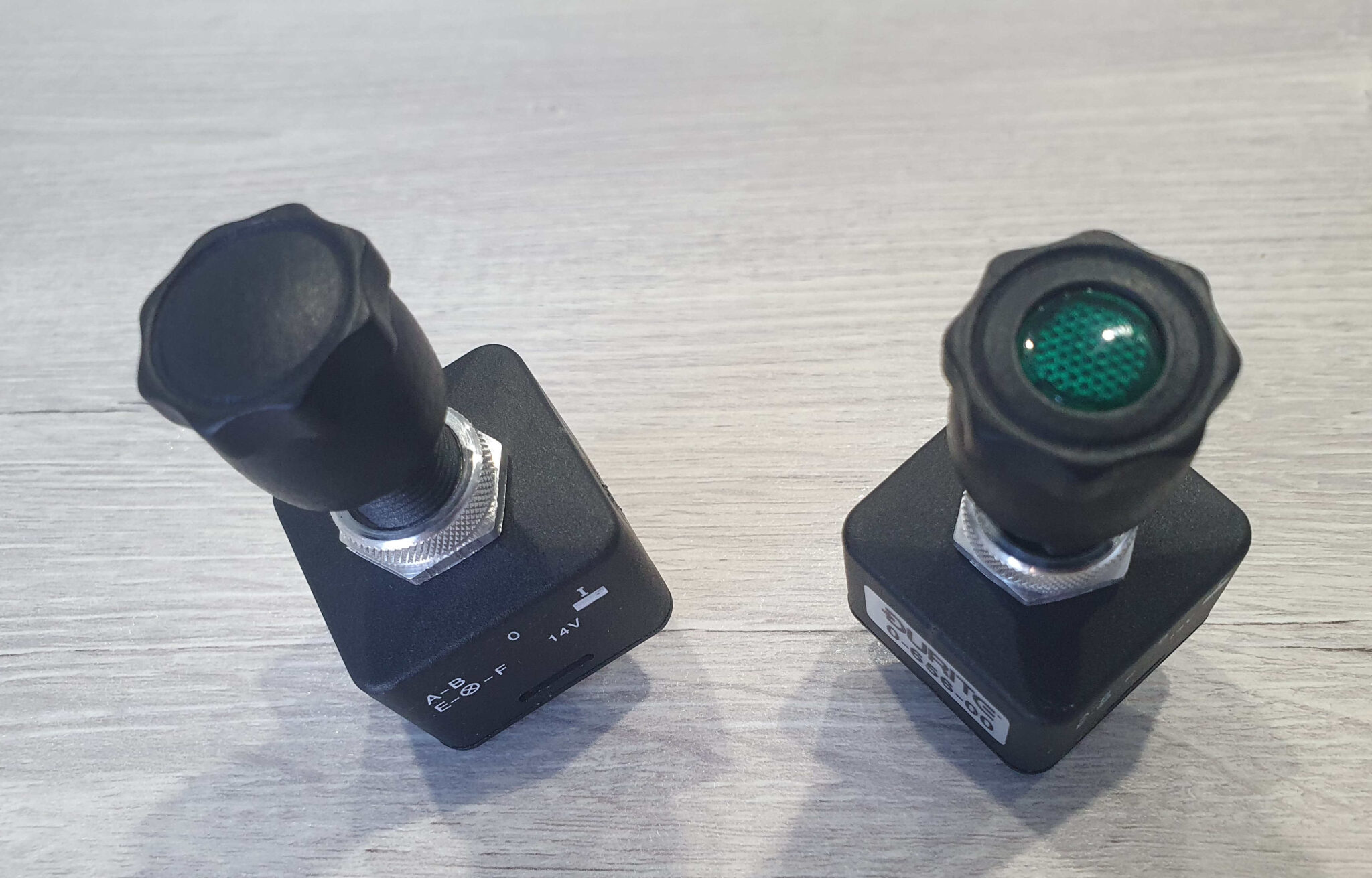 Control knobs – Grassbank Conversions